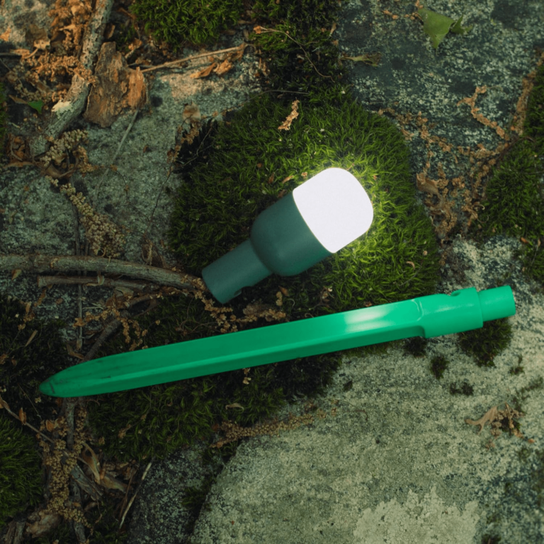 Cọc Lều Phát Sáng Mpowerd Luci Site Lights | Motocamp.vn