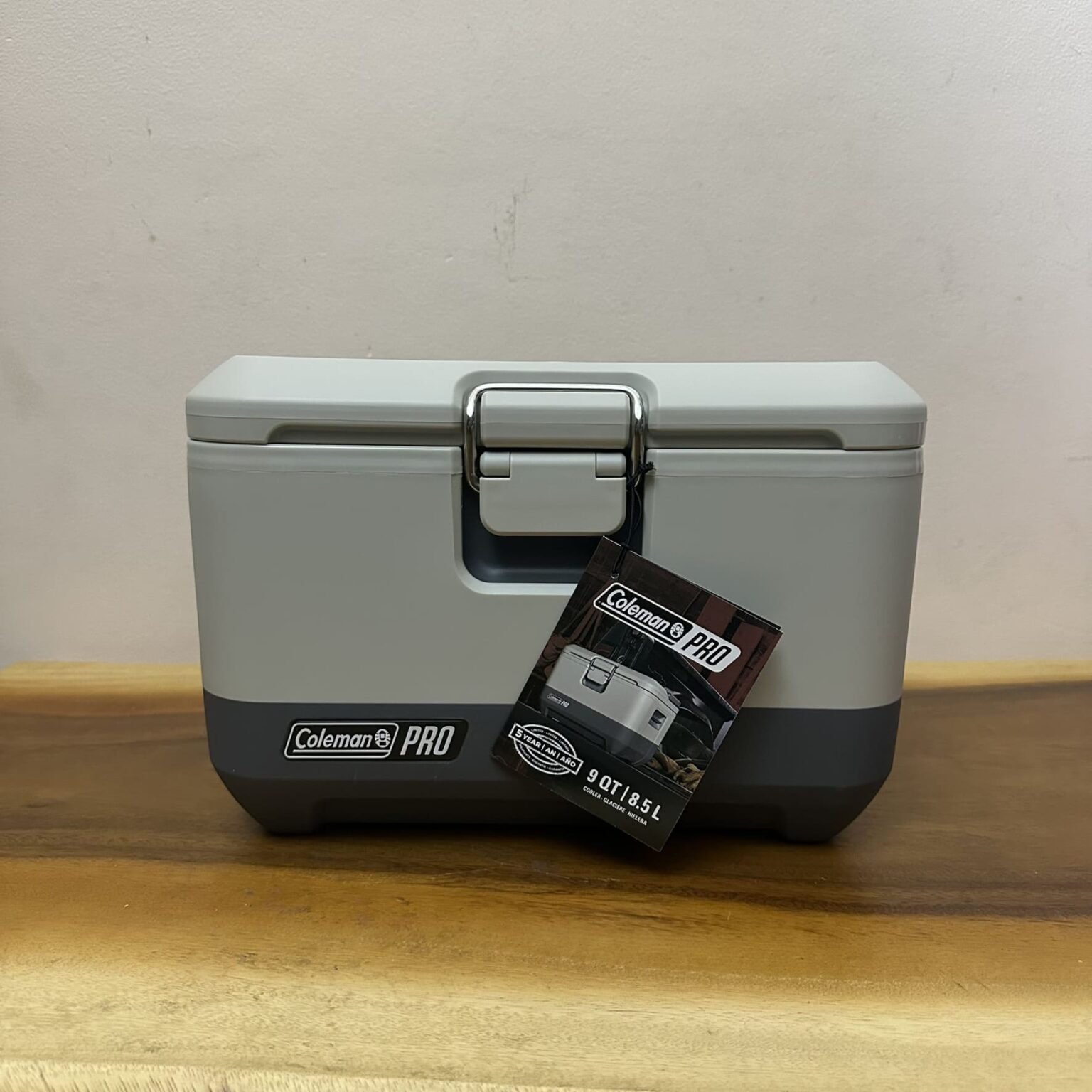 Thùng Đá Coleman Pro 9-Quart Hard Cooler | Motocamp.vn